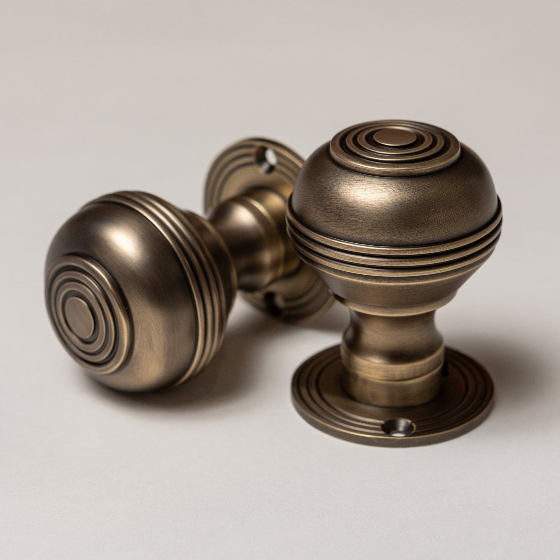 Shop Unique Bee Door Knockers And Knobs In UK | Brass Bee
