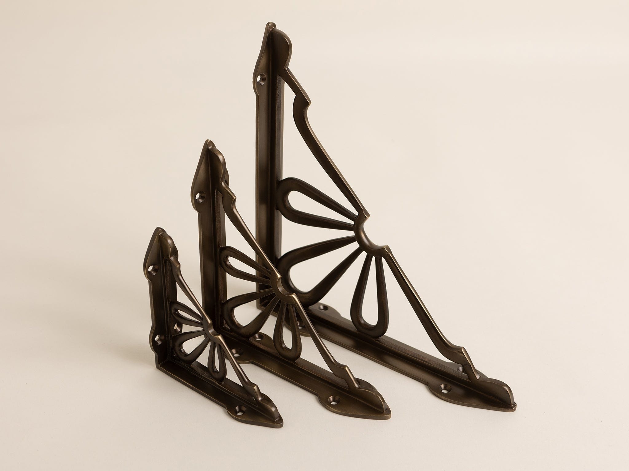 Heavy Duty Floral Shelf Brackets in Antique Brass